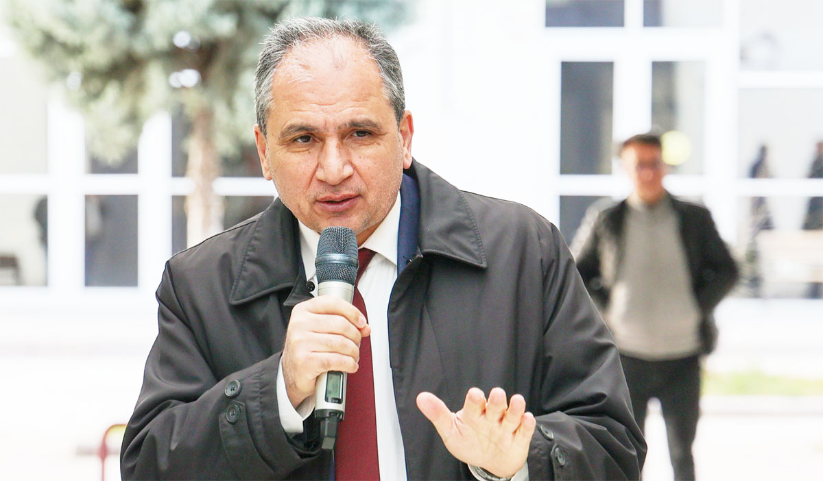 İsmail Güneş: Uşak Belediyesi'nin borcu 120 milyon dolardan 10 milyon ...